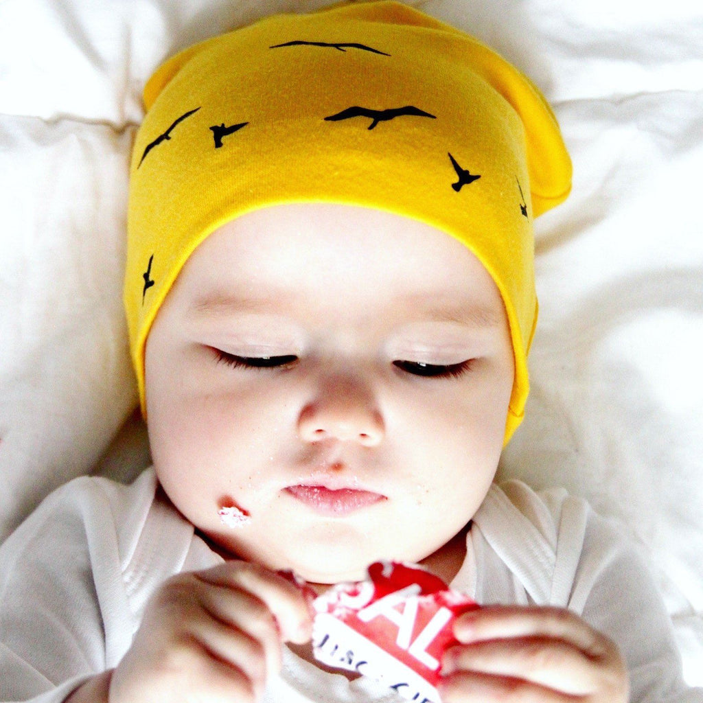 Yellow birds beanie hat – ARTsy clothing